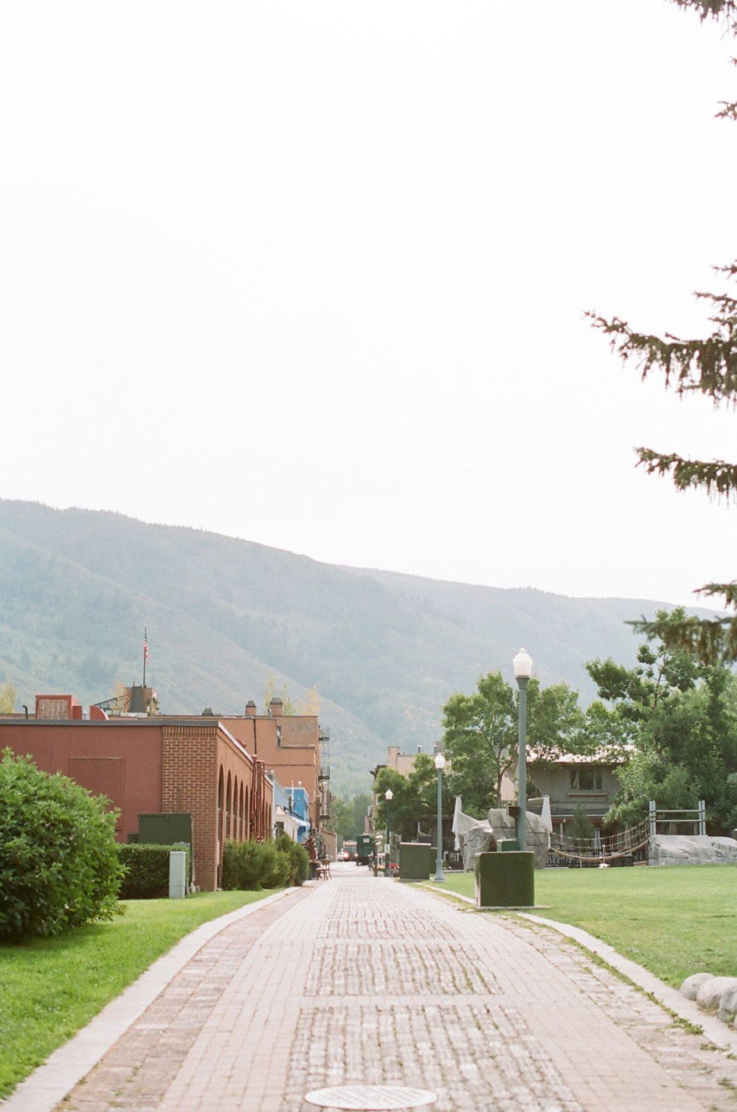 Ultimate Aspen Guide: Where to Stay, Eat, & Things to Do