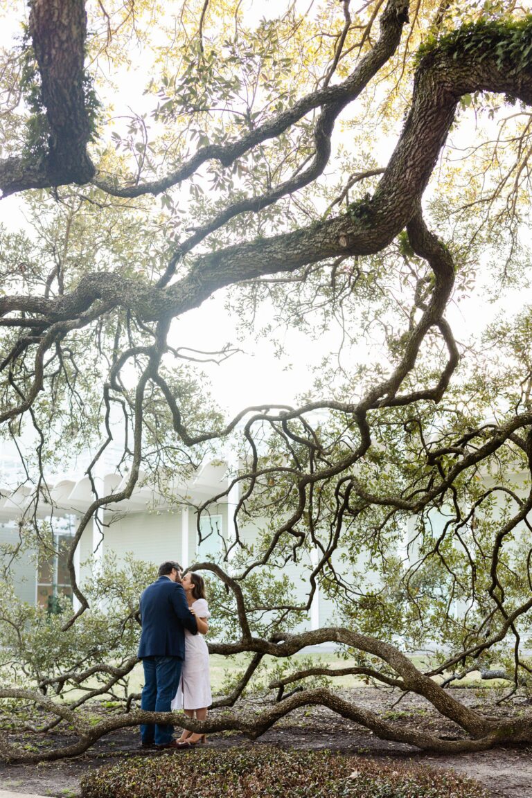 Houston Engagement Photos at the Menil Collection | Kelly Hornberger Photo