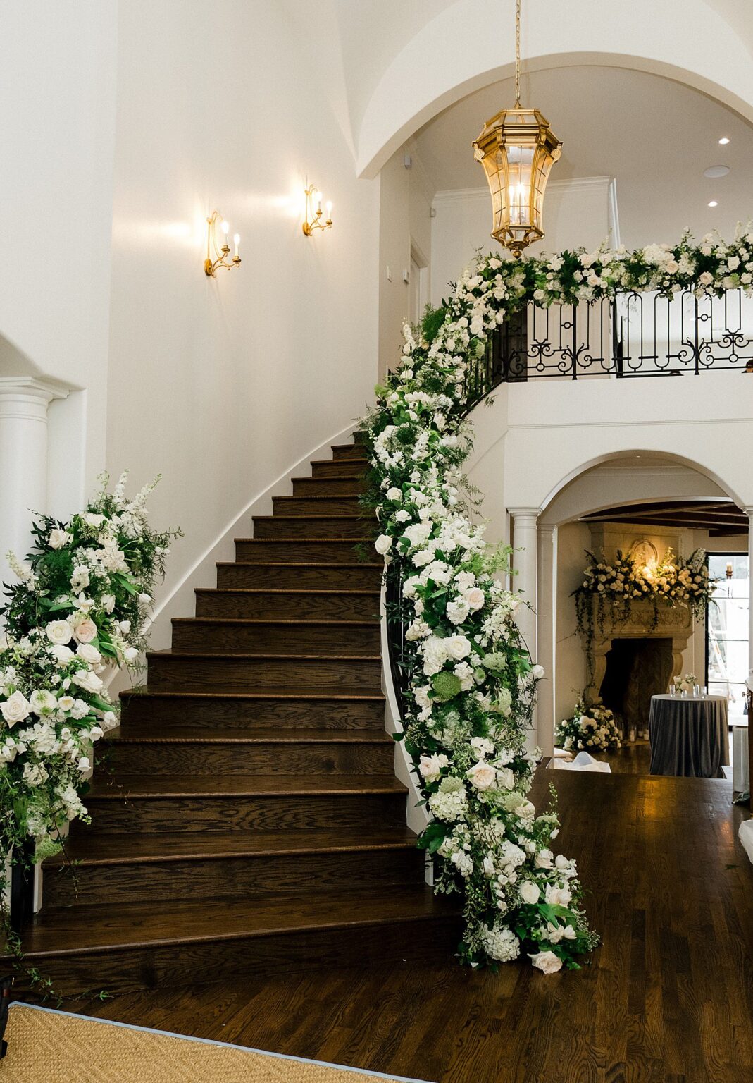 Elegant Wedding in Dallas at Bride's Childhood Home: Part Two - Kelly ...